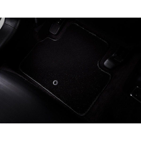 Polyamidista valmistettu kuljettajan matto Fiat 500 Hybrid hatchback ...