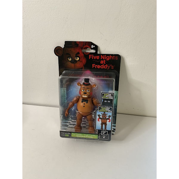 Five Nights at Freddys Toy Freddy 5 Figure Jumpscare Feature & GITD ...
