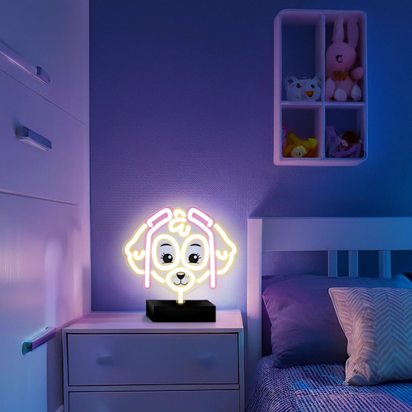 Paw Patrol Neon LED Skye – 25×25 cm jalustalla ja USB-virralla | CDON