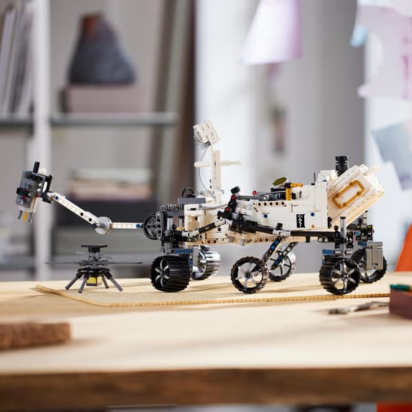 LEGO Technic Marsrover NASA 42158 Rymd | CDON